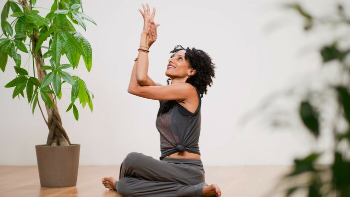 The Five Elements in TCM and Yin Yoga: Metal - YogaEasy