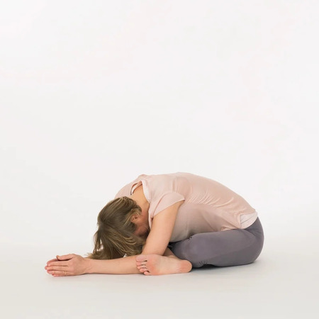 Square pose - YogaEasy